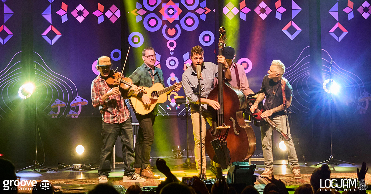 The Infamous Stringdusters at The Wilma (Photo Gallery) - Logjam Presents