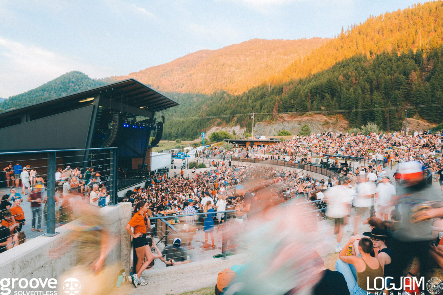 EVENT INFO: Brad Paisley at KettleHouse Amphitheater 2025 - Logjam Presents